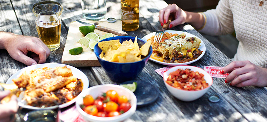 Why You Should Eat Outdoors | Kings River Life Magazine